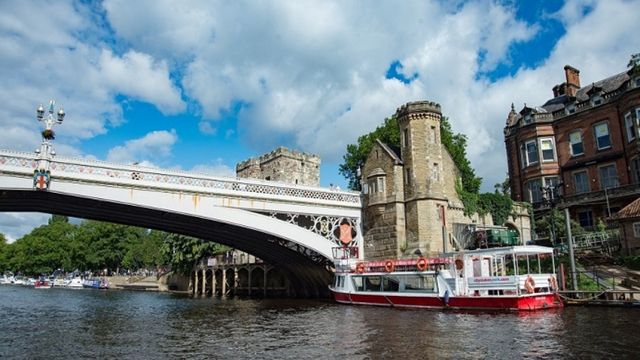 Best York day trips and tours from London