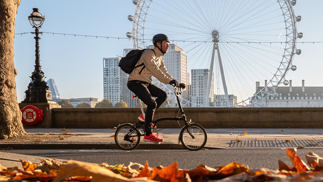 How to cycle in London