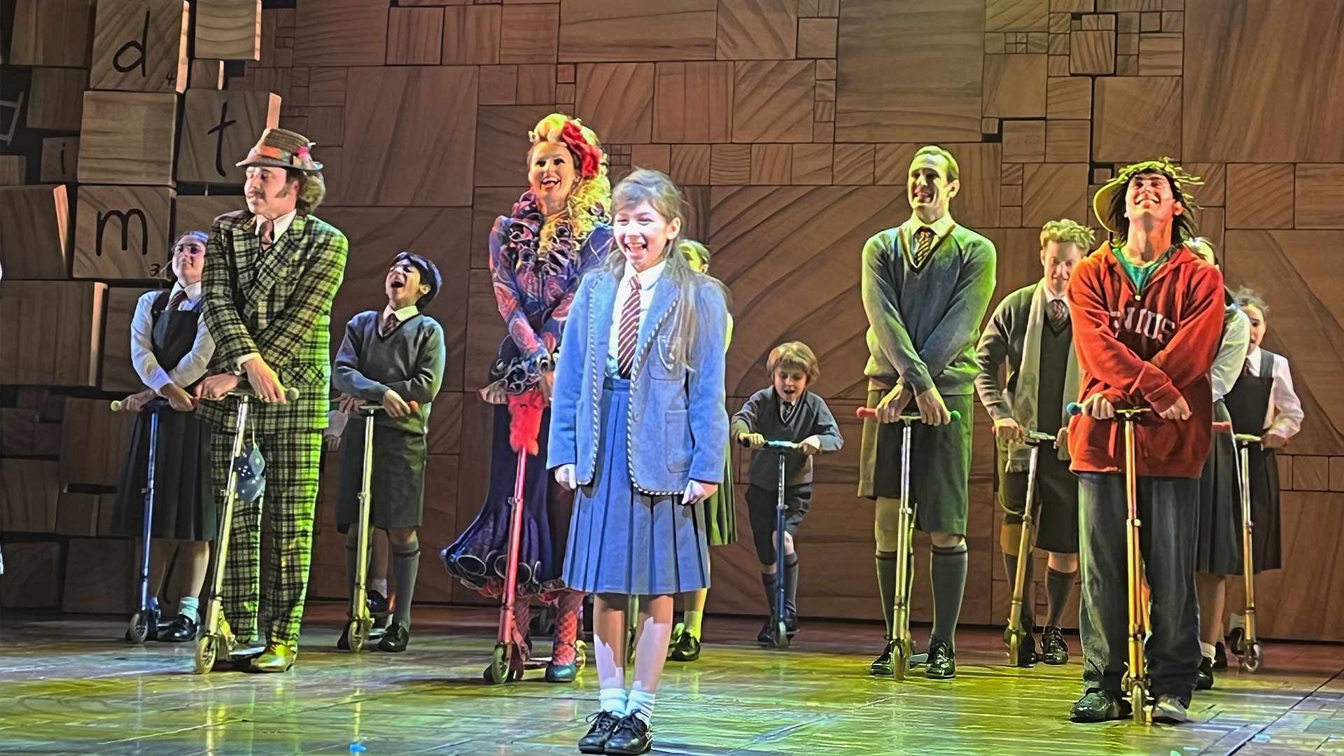 Matilda The Musical Theatre Review | London